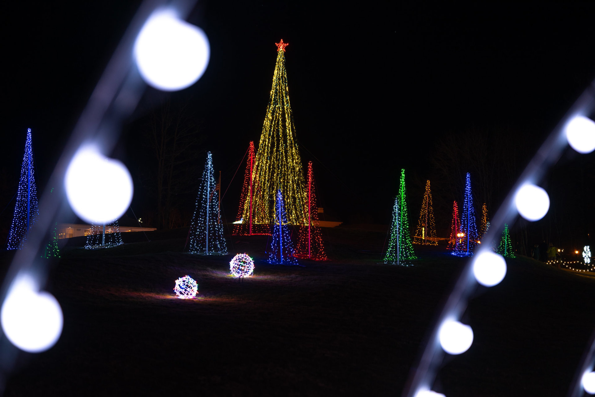 Christmas Lights in New Hampshire 2025-2026 - Rove.me