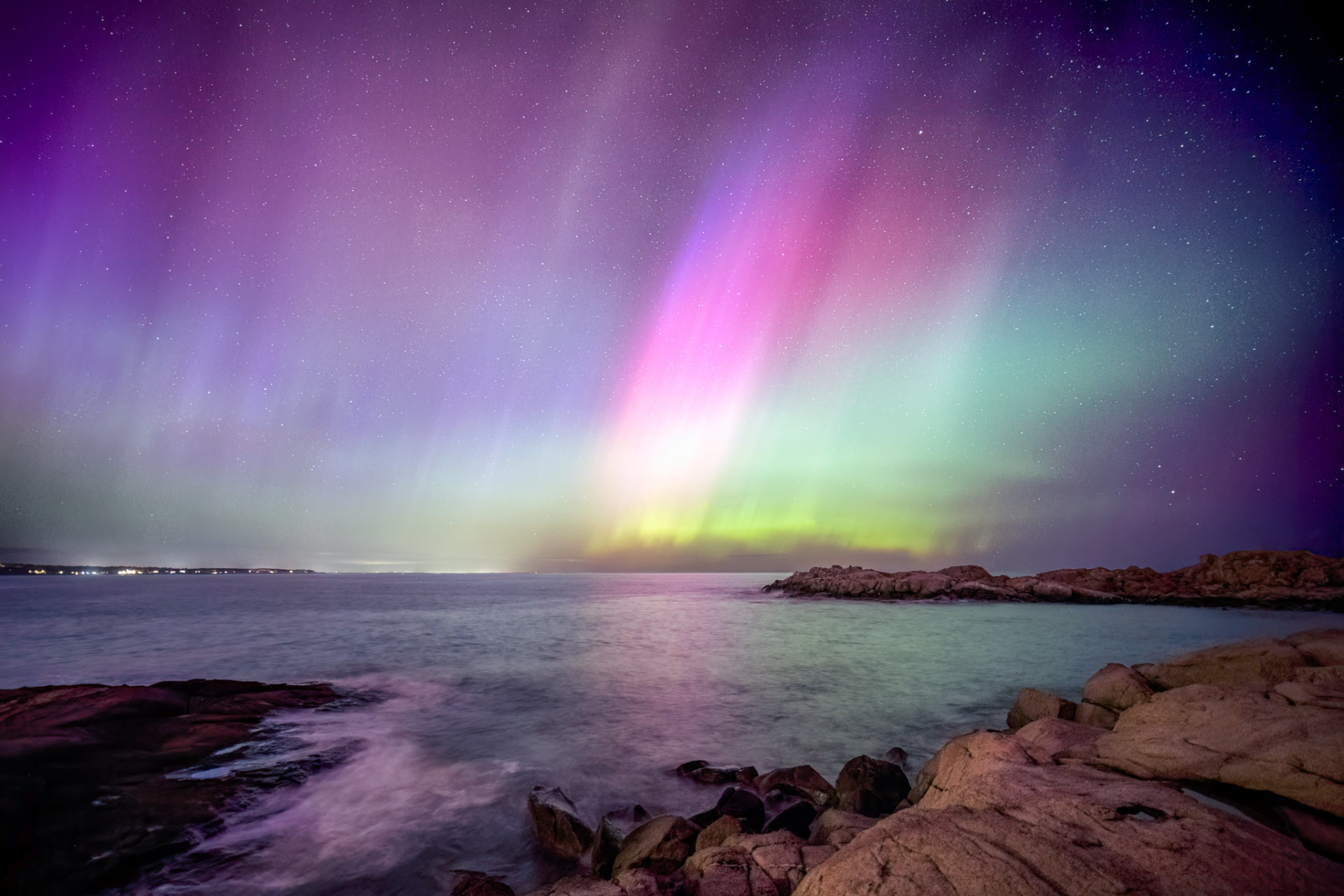 Northern Lights in Maine 2025-2026 - Rove.me